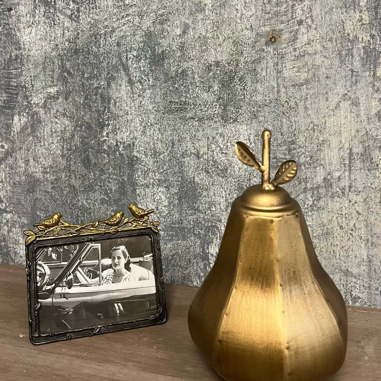 GOLDEN PEAR TABLE DECOR – VagabondVintage