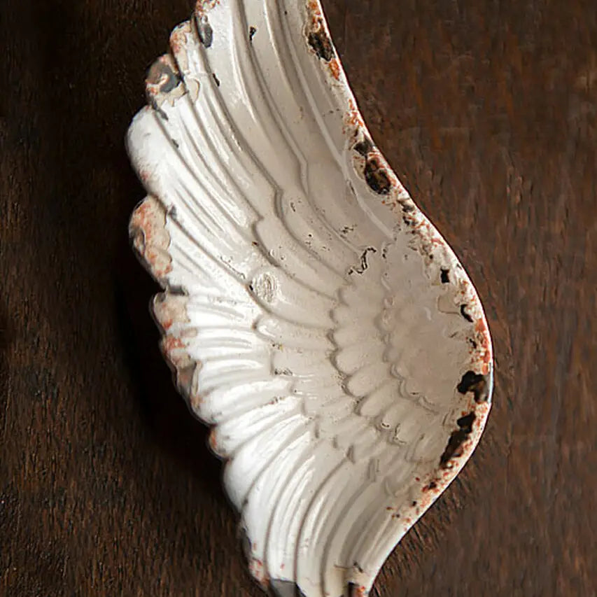 Iron Wing Tray in Rustic White – VagabondVintage